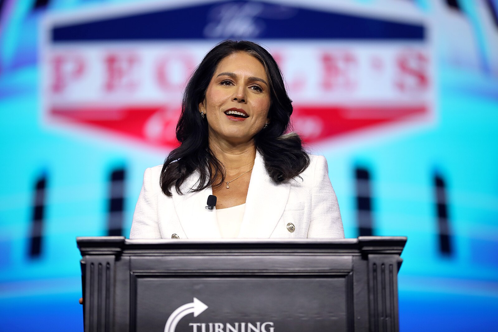 Tulsi Gabbard Rewrites 2016 as ‘Russia Hoax’ Plot – Newsworthy Women