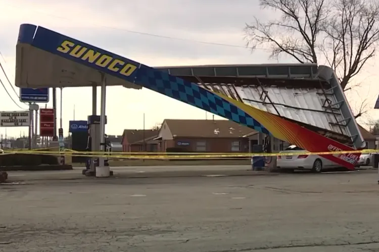 Freak French Fry Accident Destroys Ohio Gas Station – Newsworthy Women